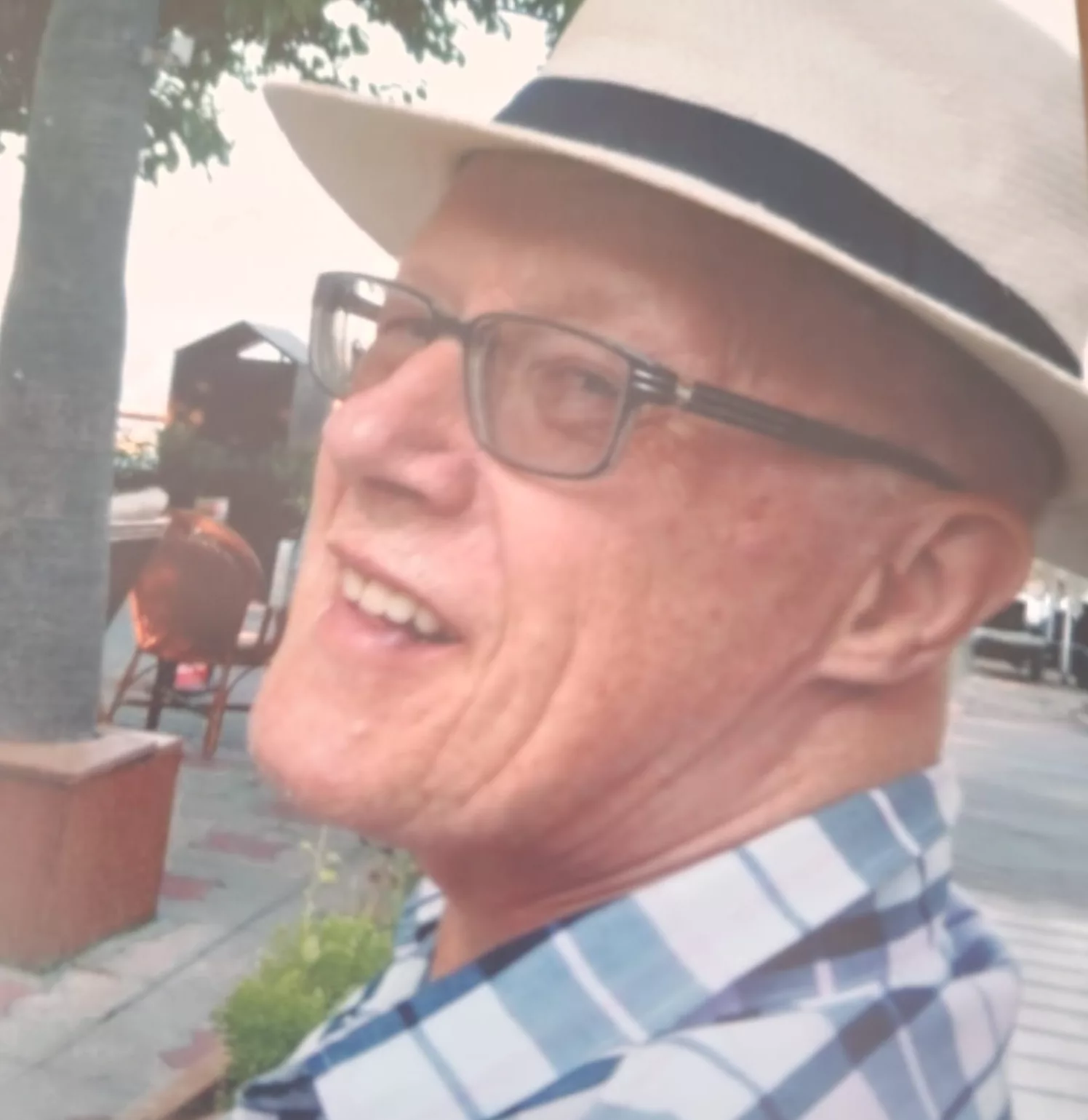 'I've been so lucky': Stephen's 40 years of remission - Leukaemia UK