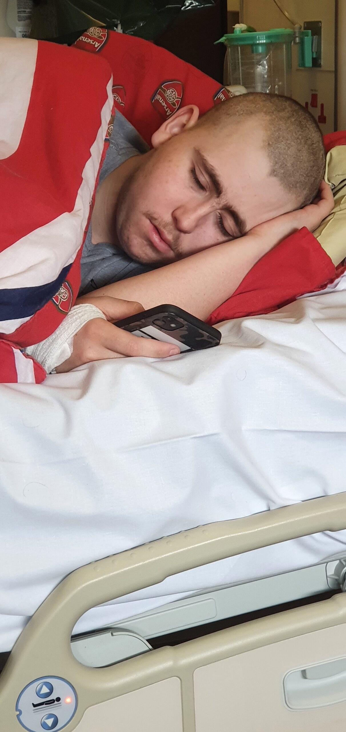 Suzanne remembers her ‘larger than life’ son Luke - Leukaemia UK